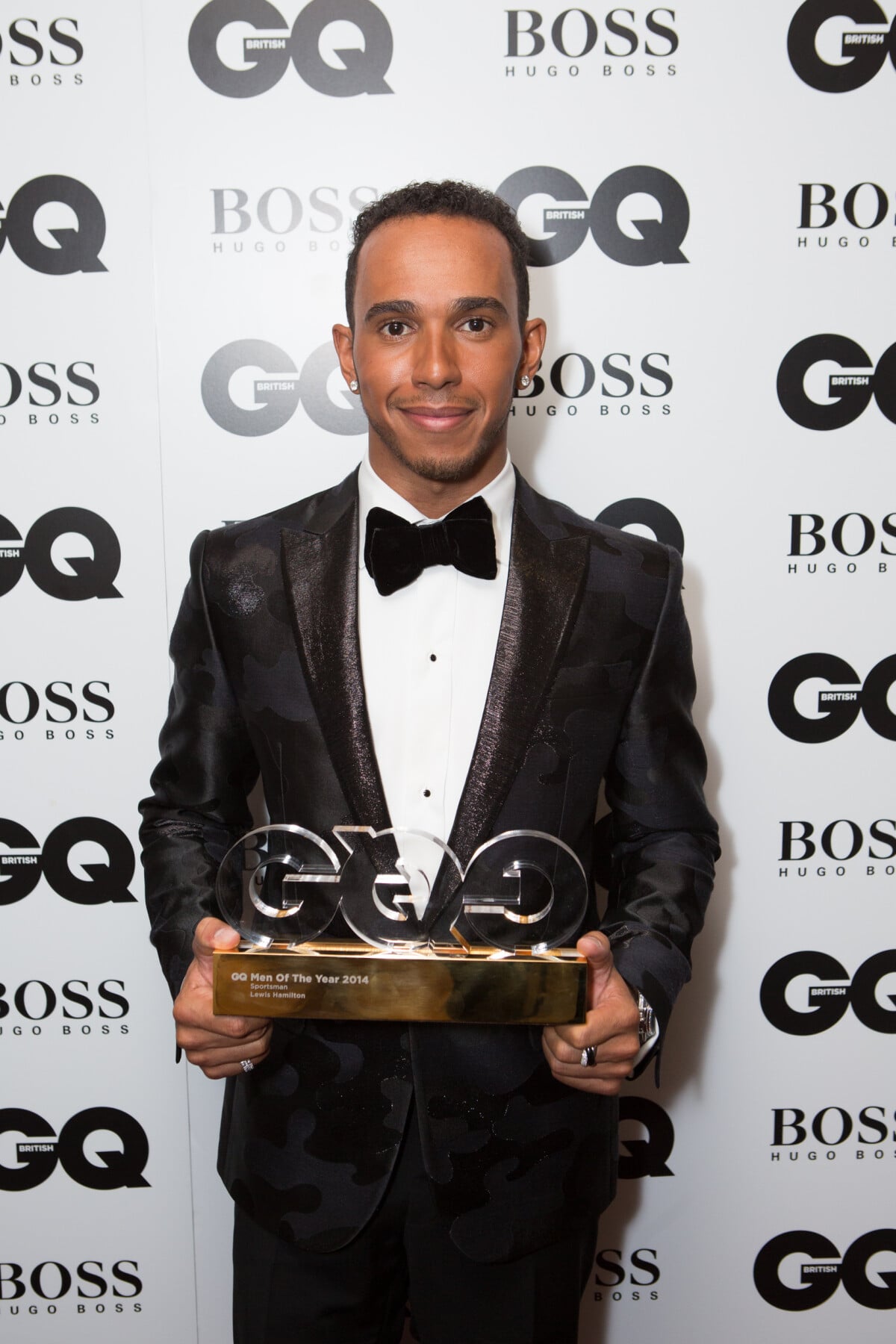 Vidéo : Lewis Hamilton - Soirée "GQ Men of the Year Awards 2014" à ...