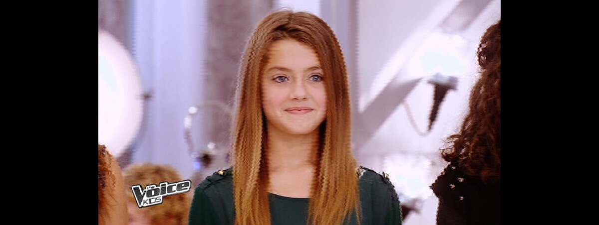 Photo : Victoria dans The Voice Kids, le 13 septembre 2014 sur TF1 ...