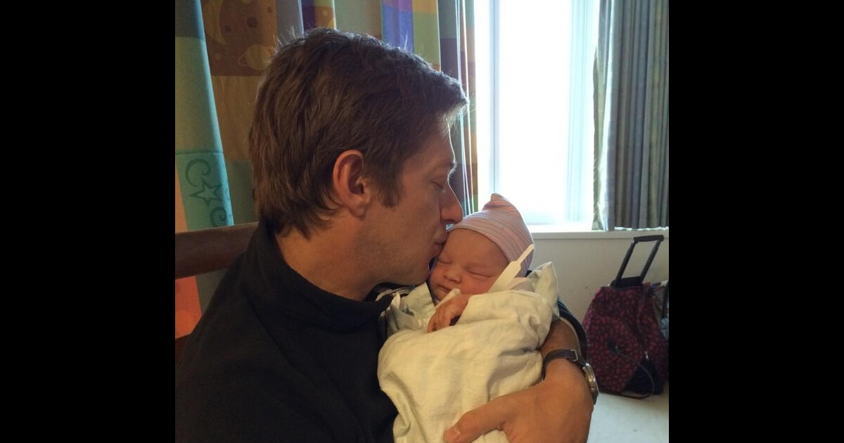 Kevin Rahm (Mad Men) est papa : Sa belle Amy a accouché - Purepeople