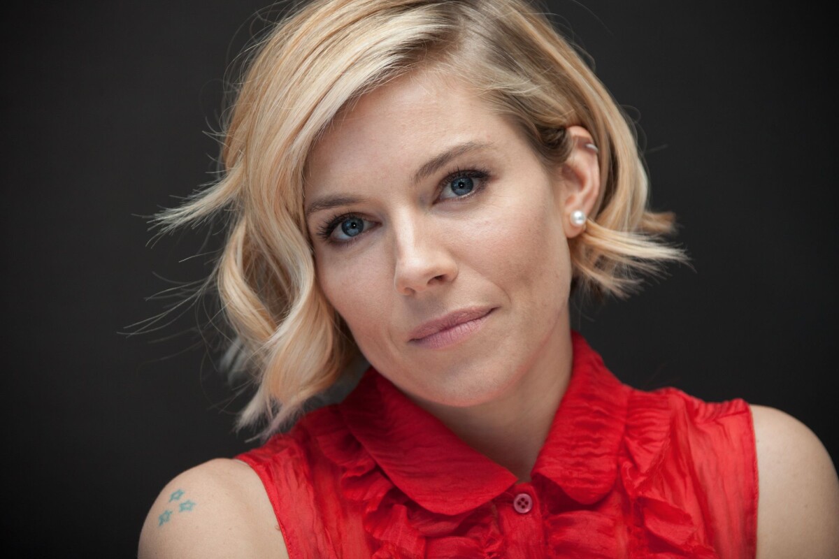 Photo : Sienna Miller à New York, le 4 décembre 2014. - Purepeople