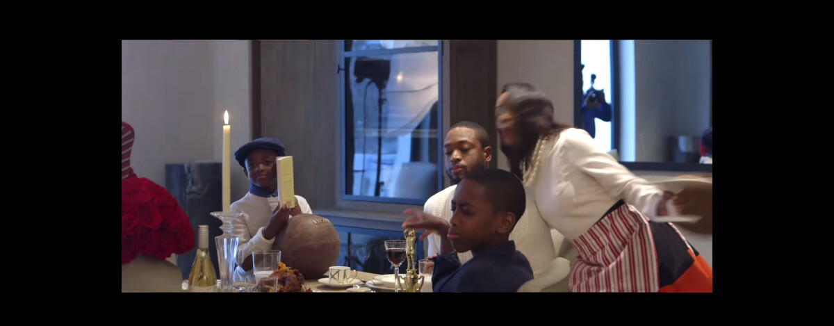 Photo : Dwyane Wade et Gabrielle Union laissant tomber le gâteau du ...