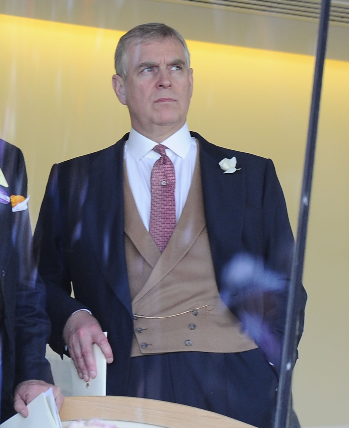 Photo : Le prince Andrew à Ascot le 17 juin 2014 - Purepeople