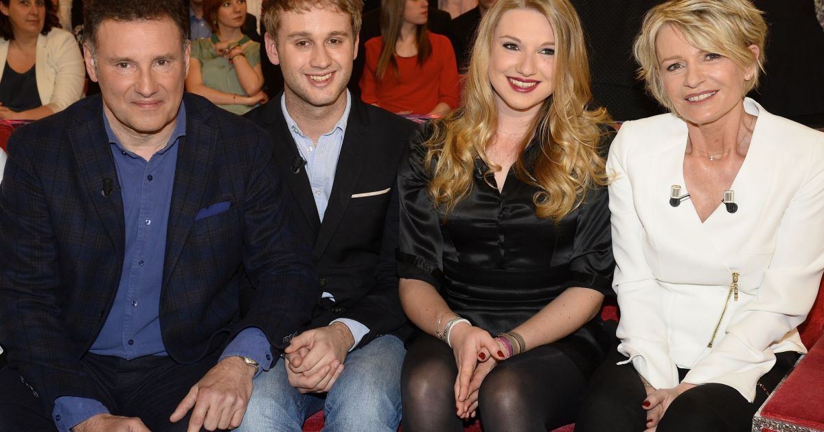 Pierre Sled, Nicolas Sled, Valentine Sled et Sophie Davant ...