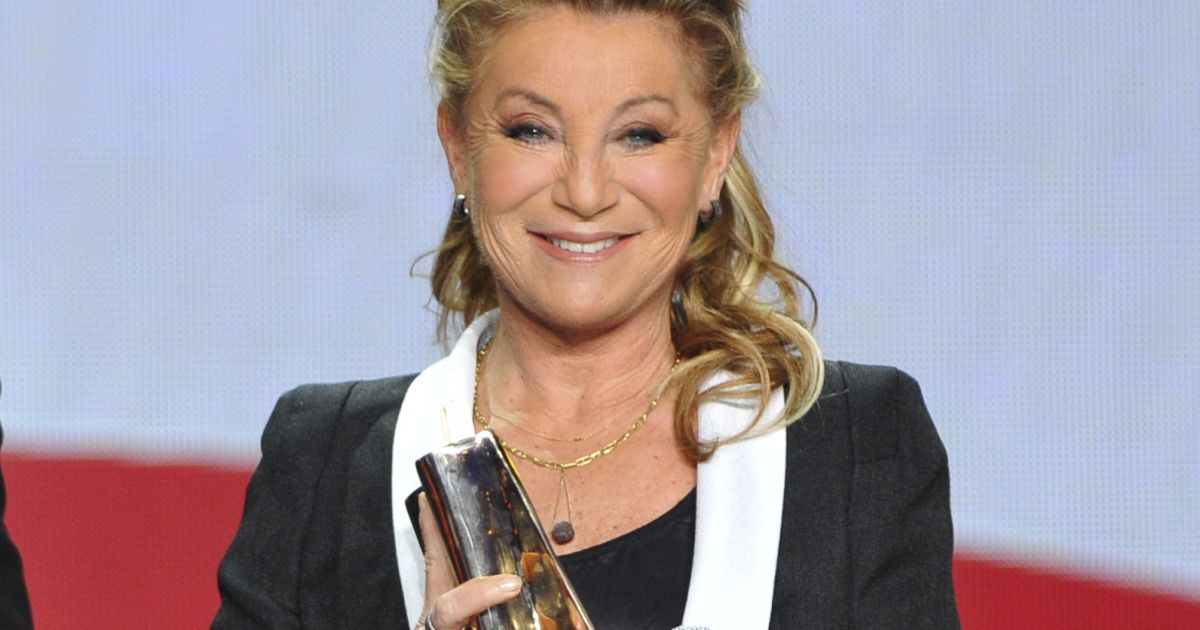 Sheila lors de la 28e édition des Victoires de la Musique au Zénith, le ...