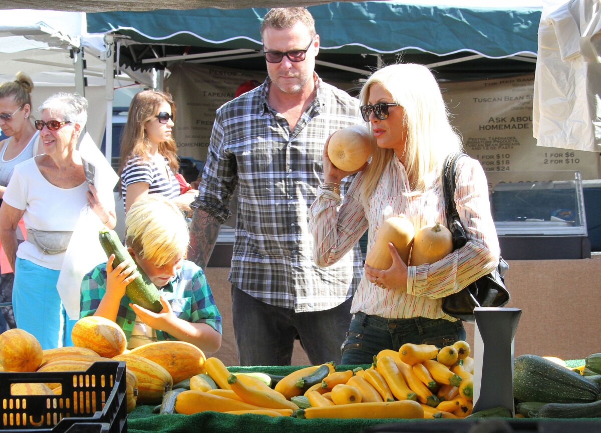 Photo : Tori Spelling, son mari Dean McDermott et leurs enfants Liam ...
