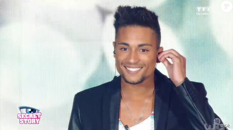 Arthur dans Secret Story 9, le vendredi 21 aout 2015, sur TF1 - Purepeople