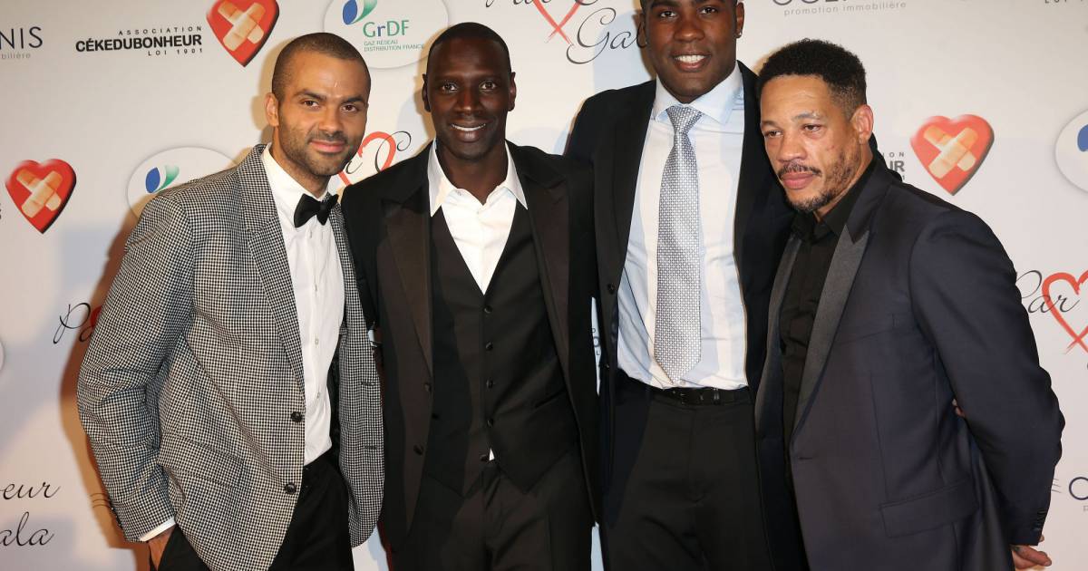 Tony Parker, Omar Sy, Teddy Riner et JoeyStarr lors du Par Coeur Gala ...