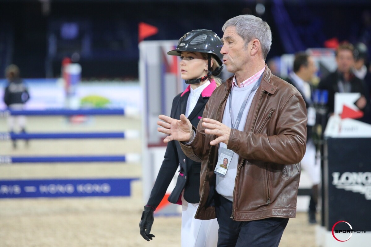 Photo : Cassandra Foret, entraînée par Patrick Caron, participe au ...