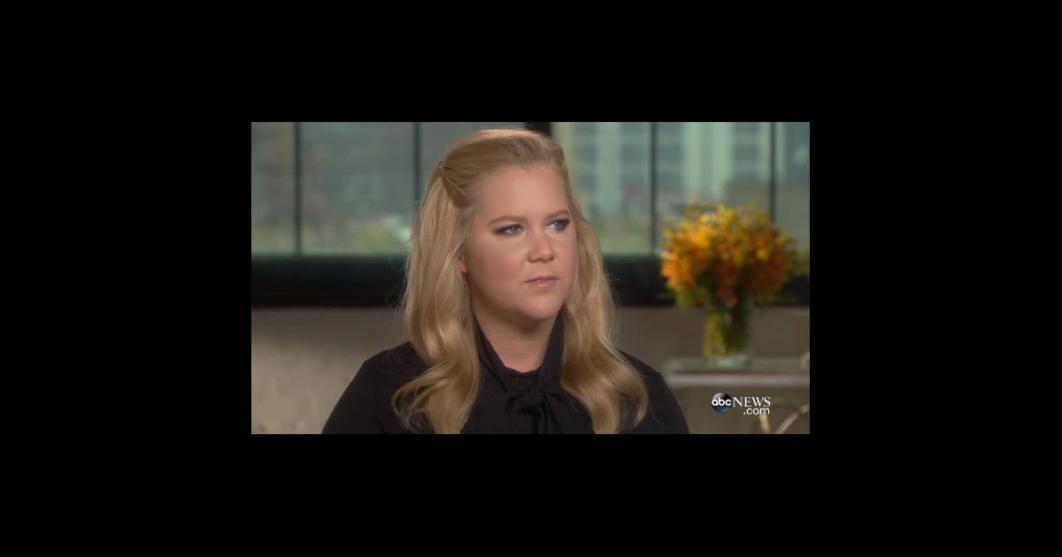 Amy Schumer en interview dans l'émission Barbara Walters Presents: The ...
