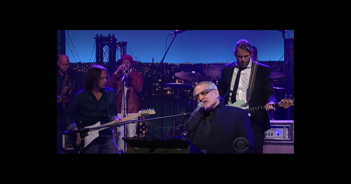 Donald Fagen (Steely Dan) : Il brutalise sa femme Libby, elle demande ...