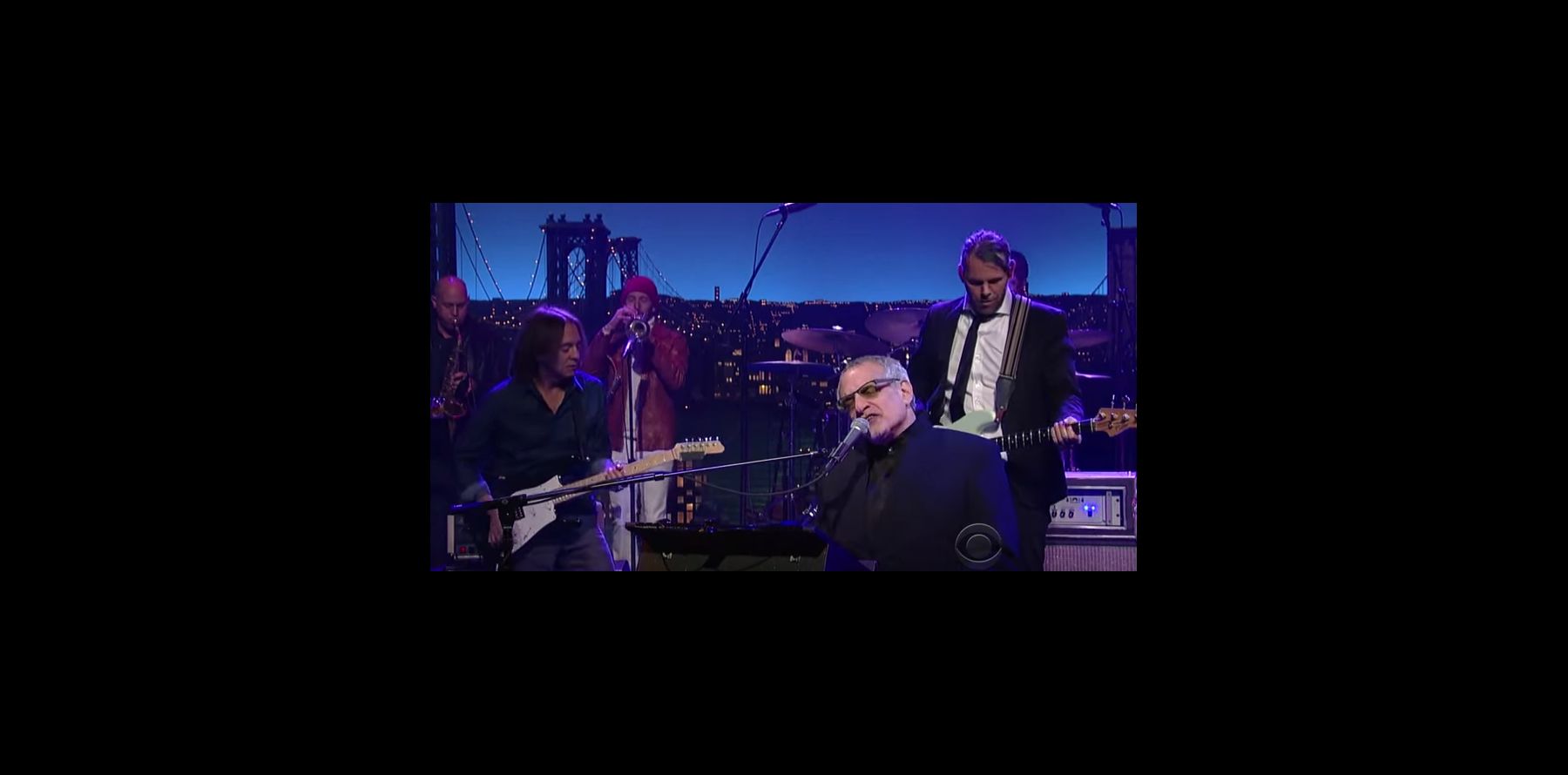 Donald Fagen (Steely Dan) : Il brutalise sa femme Libby, elle demande ...