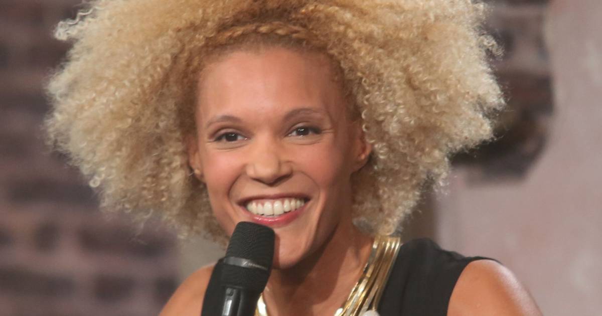 Exclusif - Amanda Scott, lors de l'enregistrement de l'émission Du côté ...