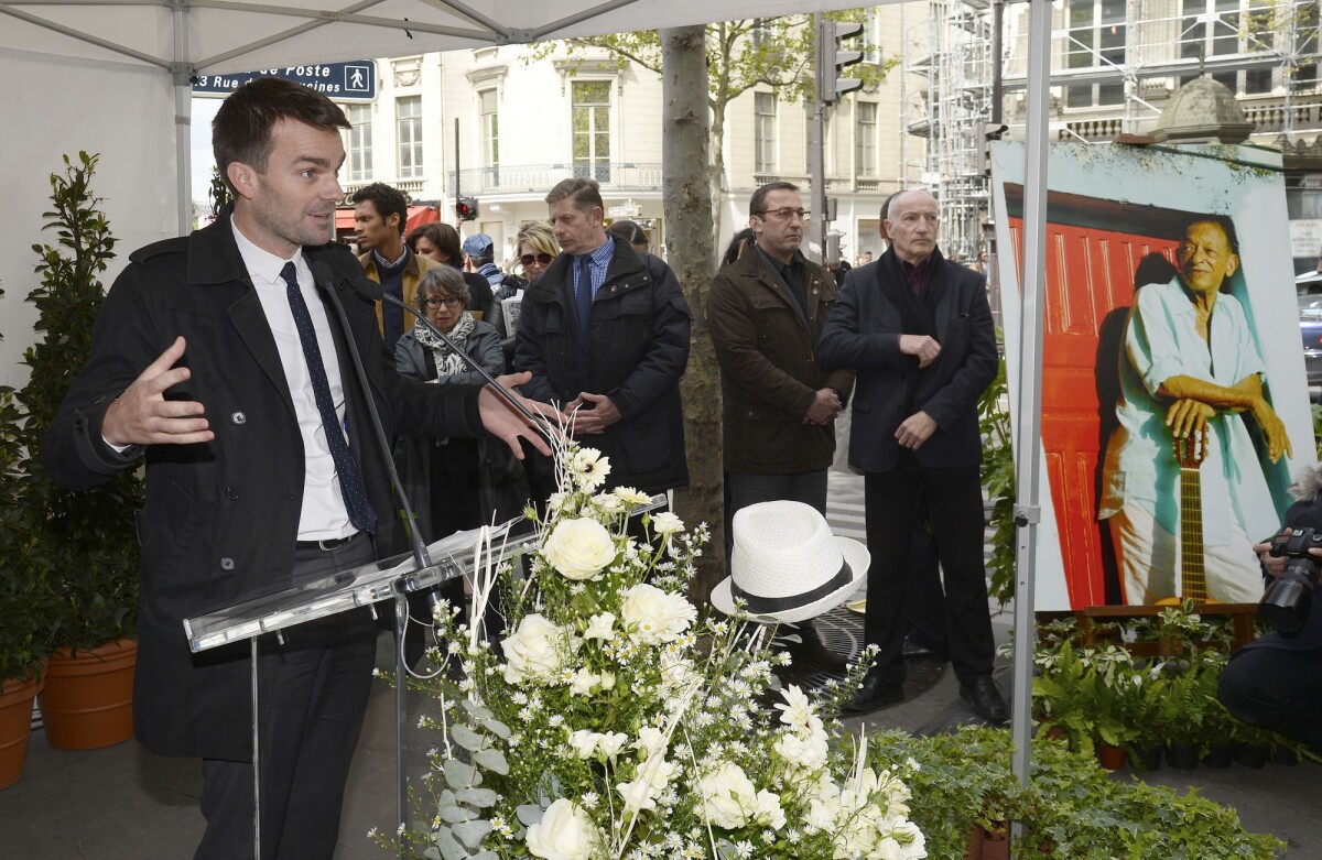 Photo : Bruno Julliard à l'inauguration de la place Henri Salvador au ...