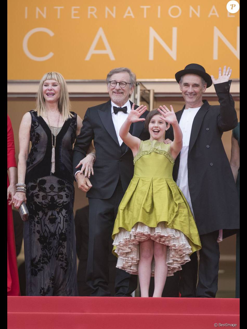 Penelope Wilton, Kate Capshaw, son mari Steven Spielberg, Ruby Barnhill ...