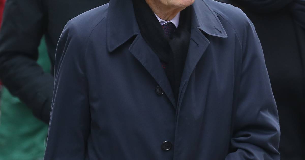 Robert Badinter - Obsèques de André Rousselet en la Basilique Sainte ...