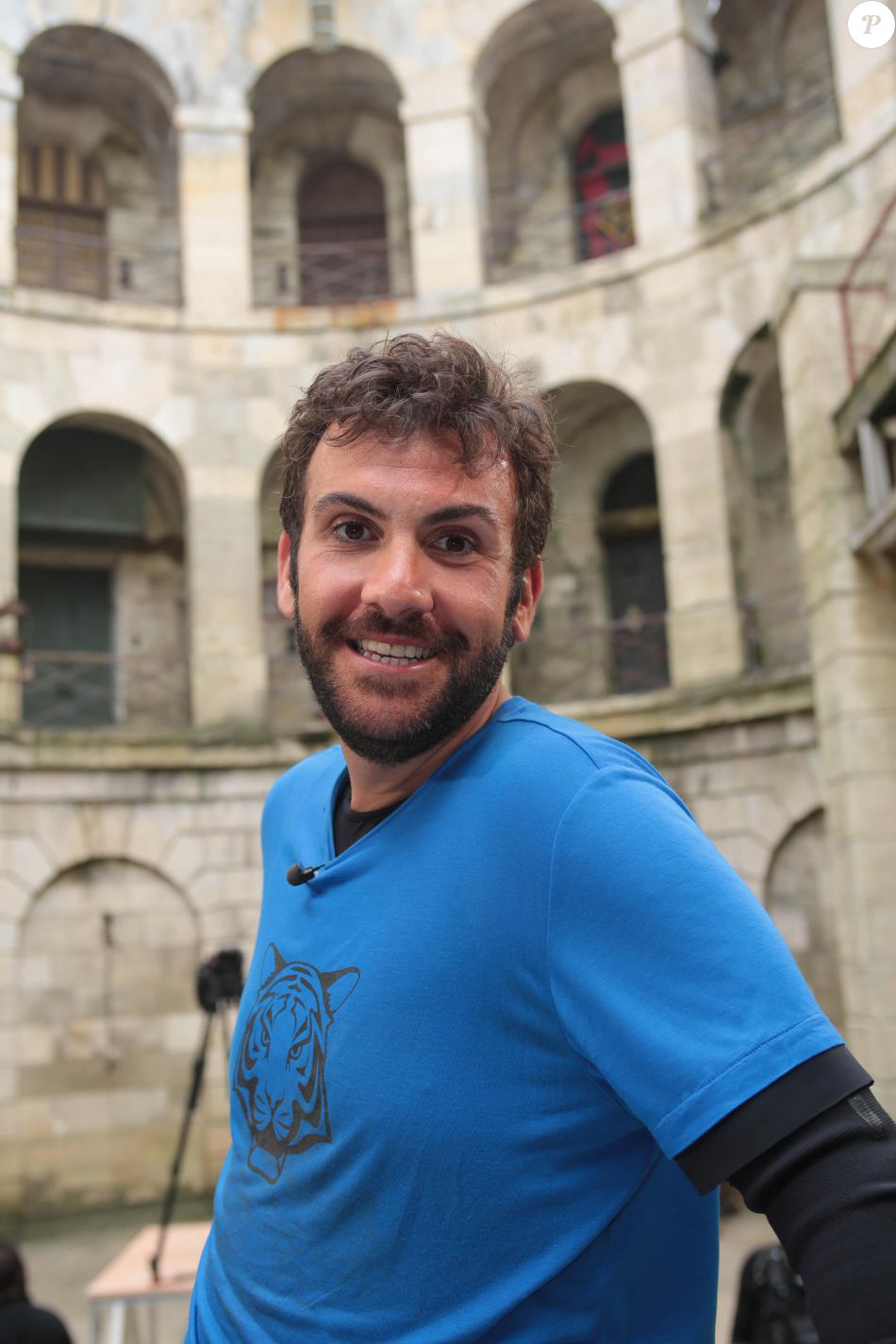 Laurent Ournac dans Fort Boyard, diffusé le 16 juillet 2016, sur France ...