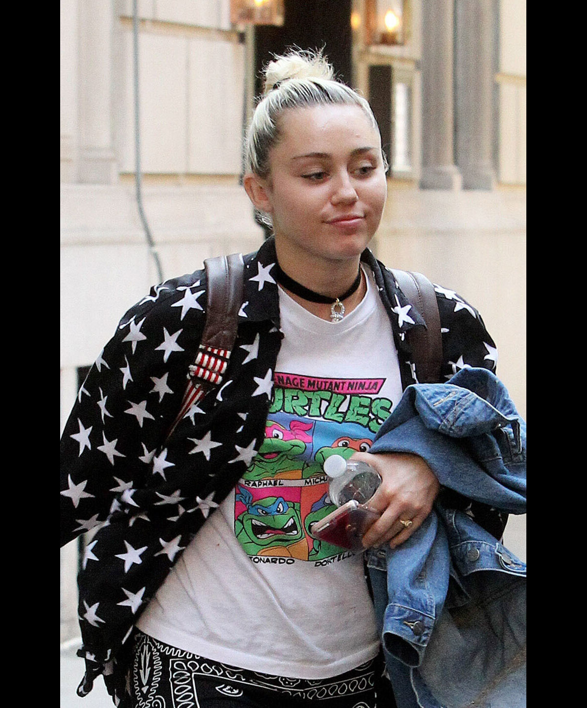 Photo : Miley Cyrus quitte les bureaux de Woody Allen à New York le 15 ...