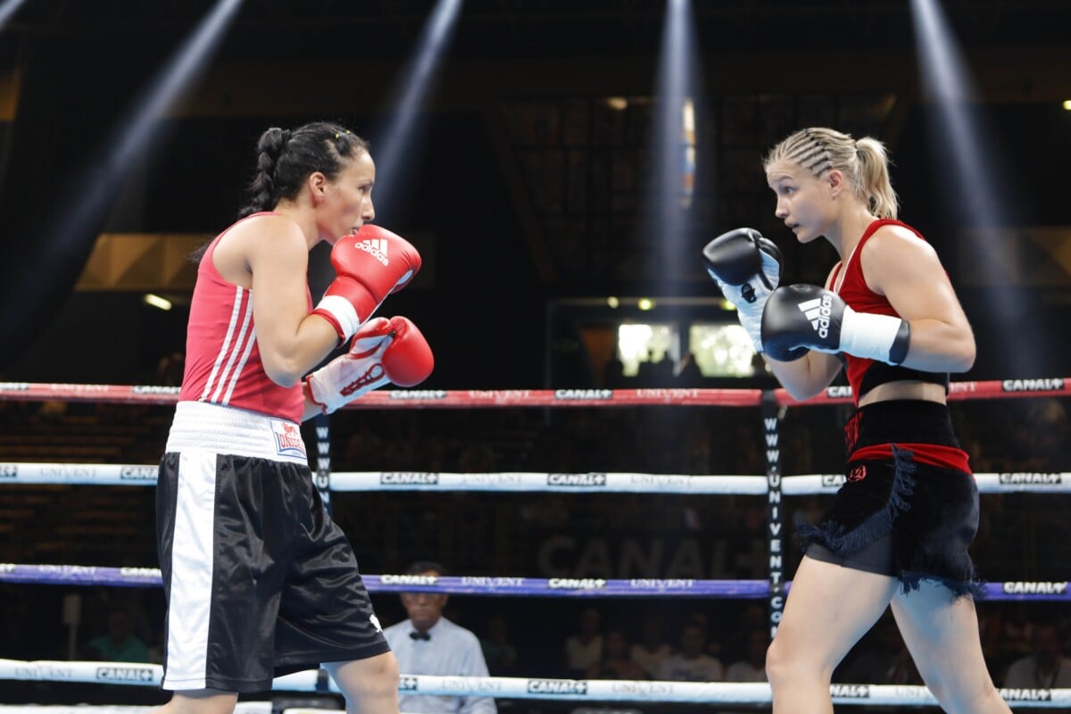 Photo : Championnat International WBA Super-Welters (boxe) . La ...