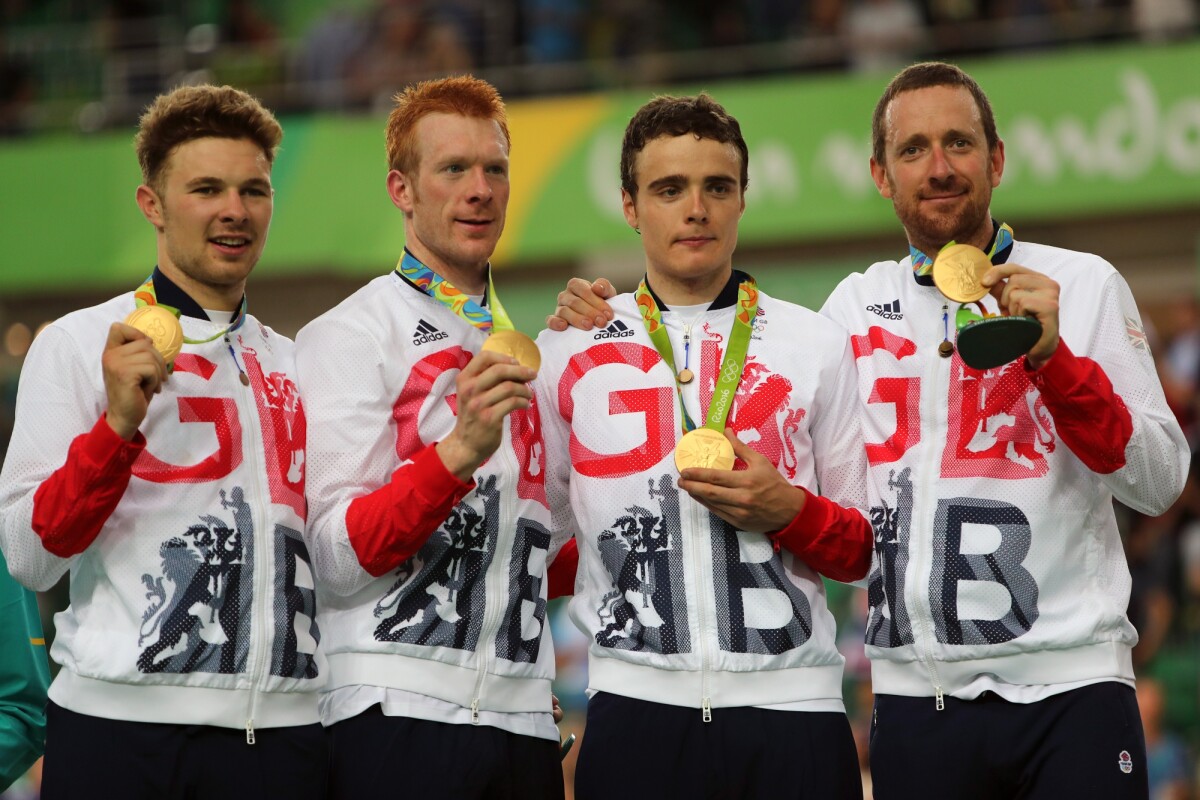 Photo : Owain Doull, Ed Clancy, Steven Burke et Sir Bradley Wiggins sur ...