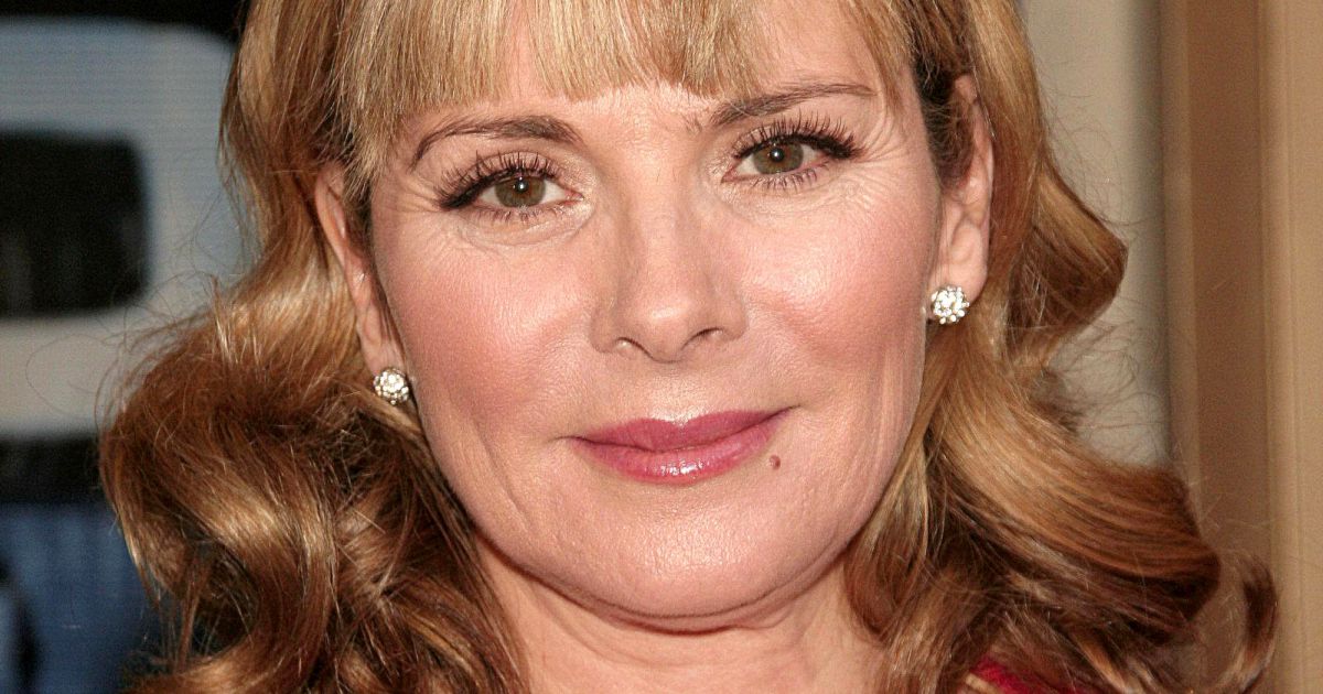 Kim Cattrall arrive à Broadway, le 22 avril 2007 - Purepeople