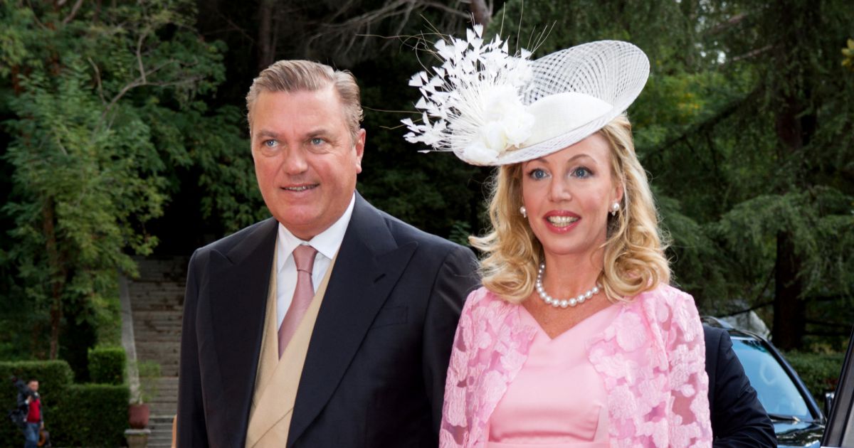 La princesse Camilla de Bourbon-Deux-Siciles, duchesse de Castro et le ...
