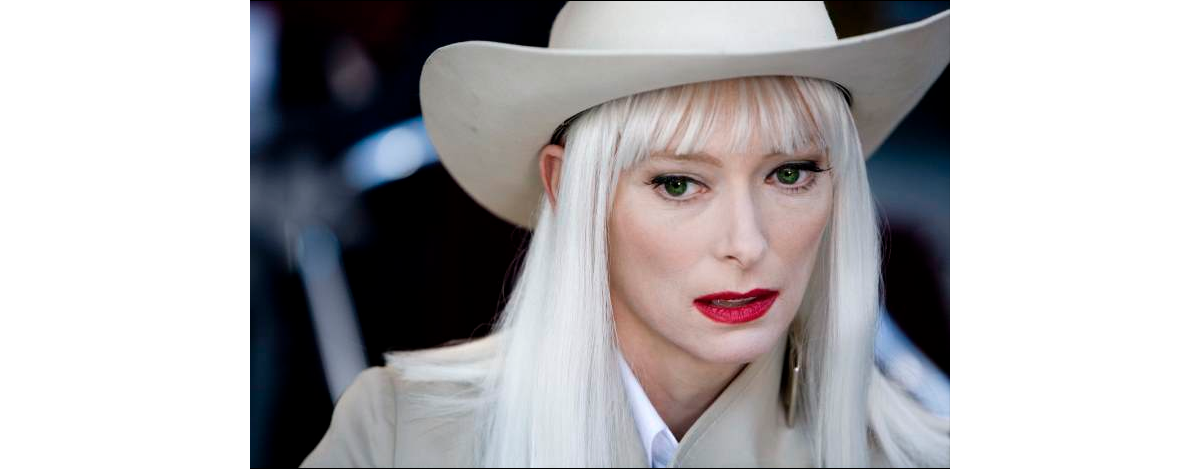Photo : Tilda Swinton dans le film Limits of Control (2009) - Purepeople