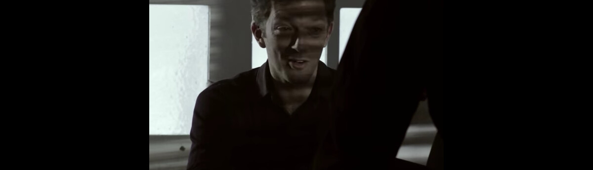Vidéo : Vincent Cassel dans le clip de Disque De Lumière de Rockin ...