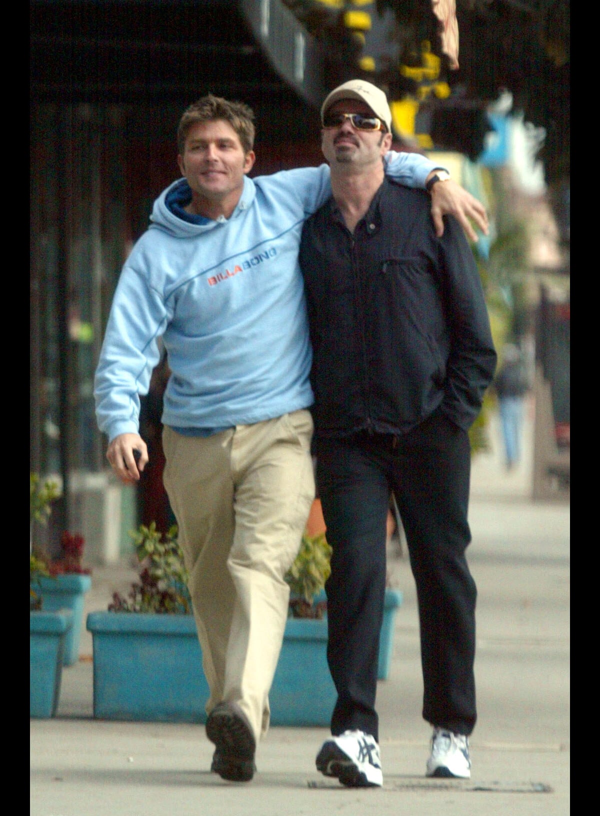 Photo : George Michael et Kenny Goss à Hollywood, le 16 janvier 2002 ...
