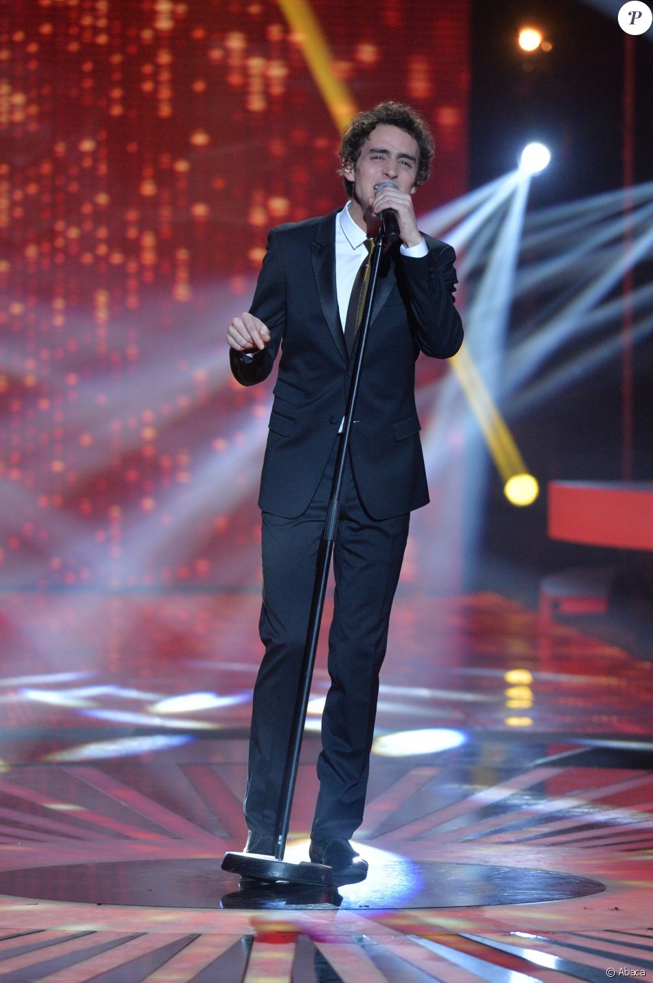 Nouvelle star 2014. Benjamin Siksou sur le Prime de la Nouvelle Star ...