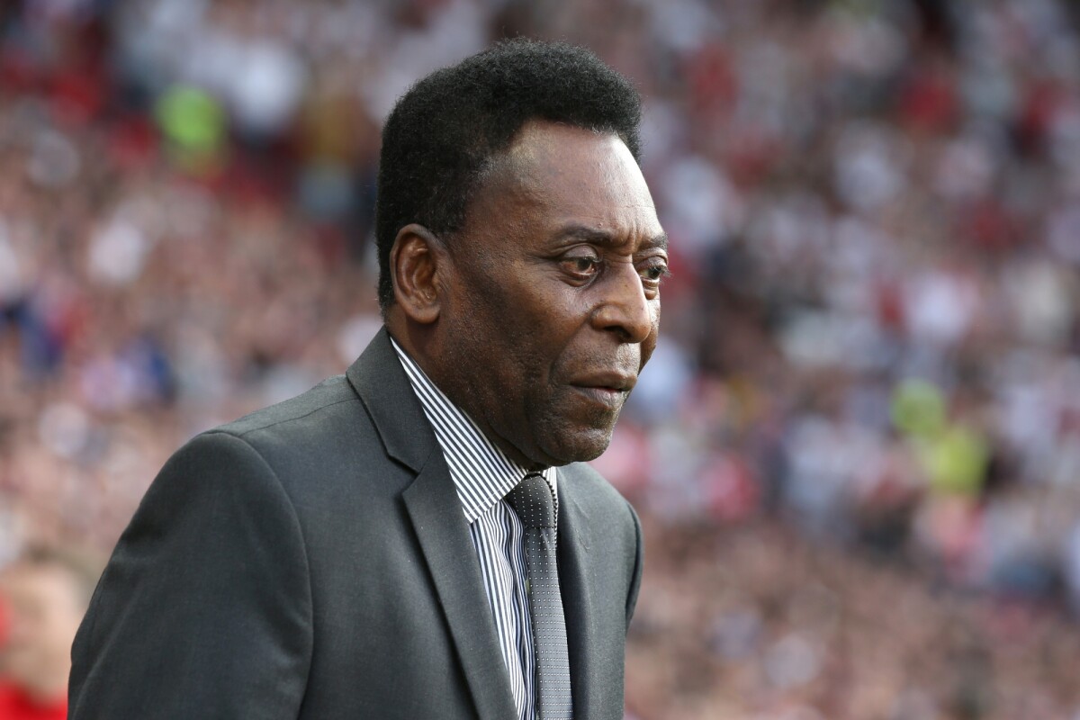 Photo : Pelé - Match de football caritatif au stade Old Trafford à ...