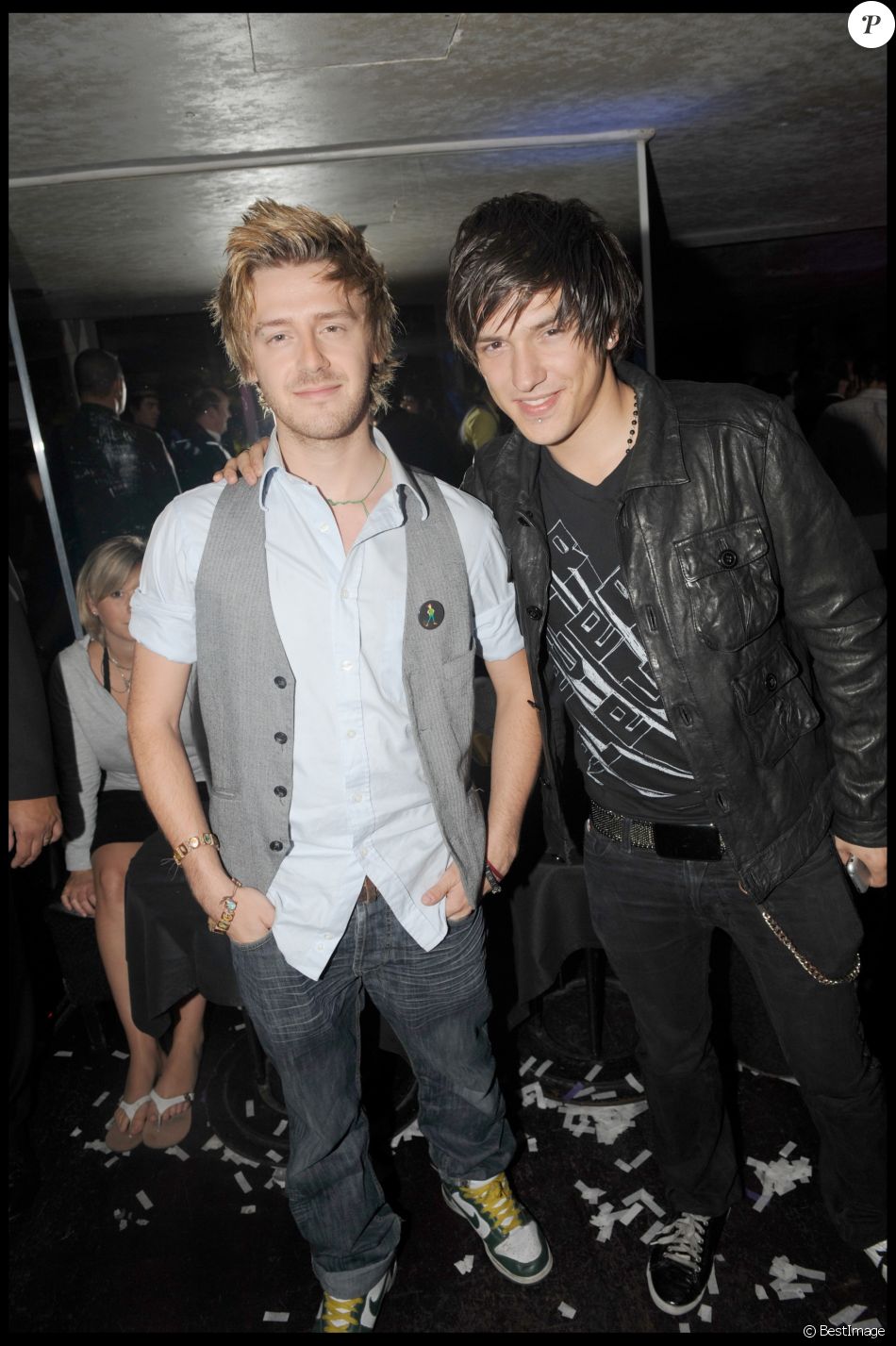 Jonathan Cerrada et Quentin (star ac 7) à l'Etoile, à Paris, le 3 ...