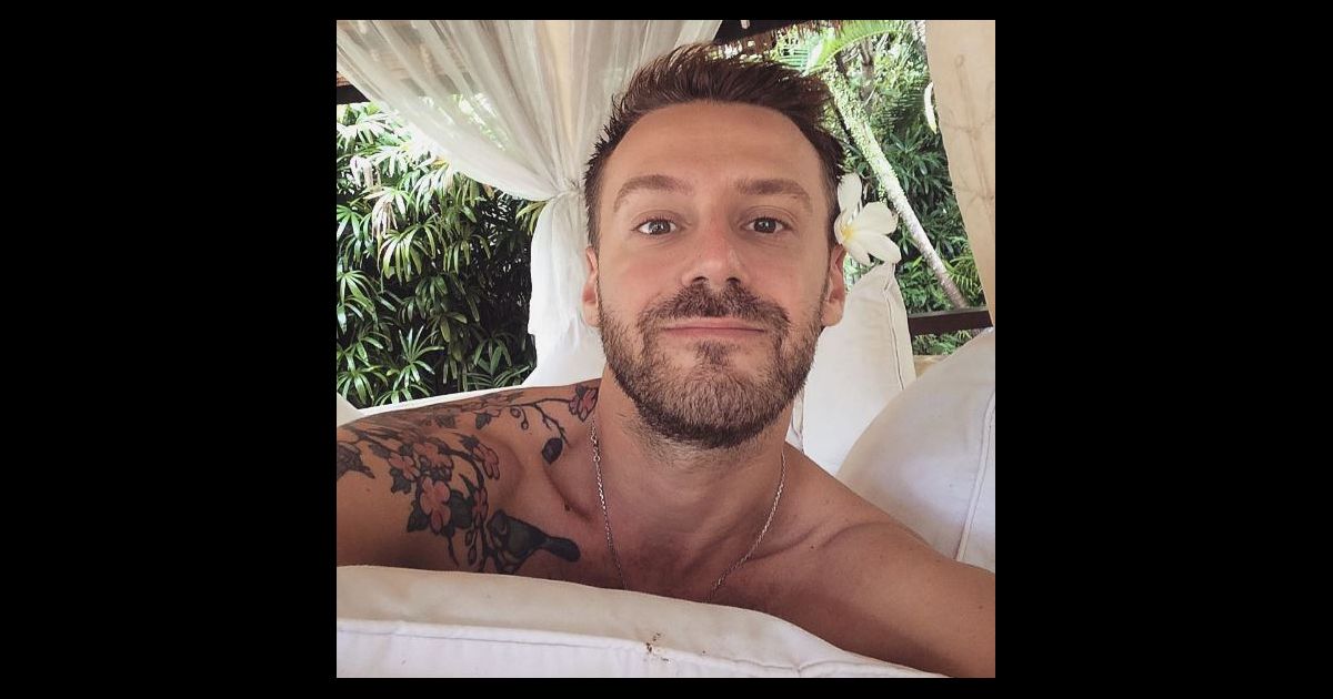 Jonathan Cerrada prend la pose sur Instagram. Mars 2017 - Purepeople