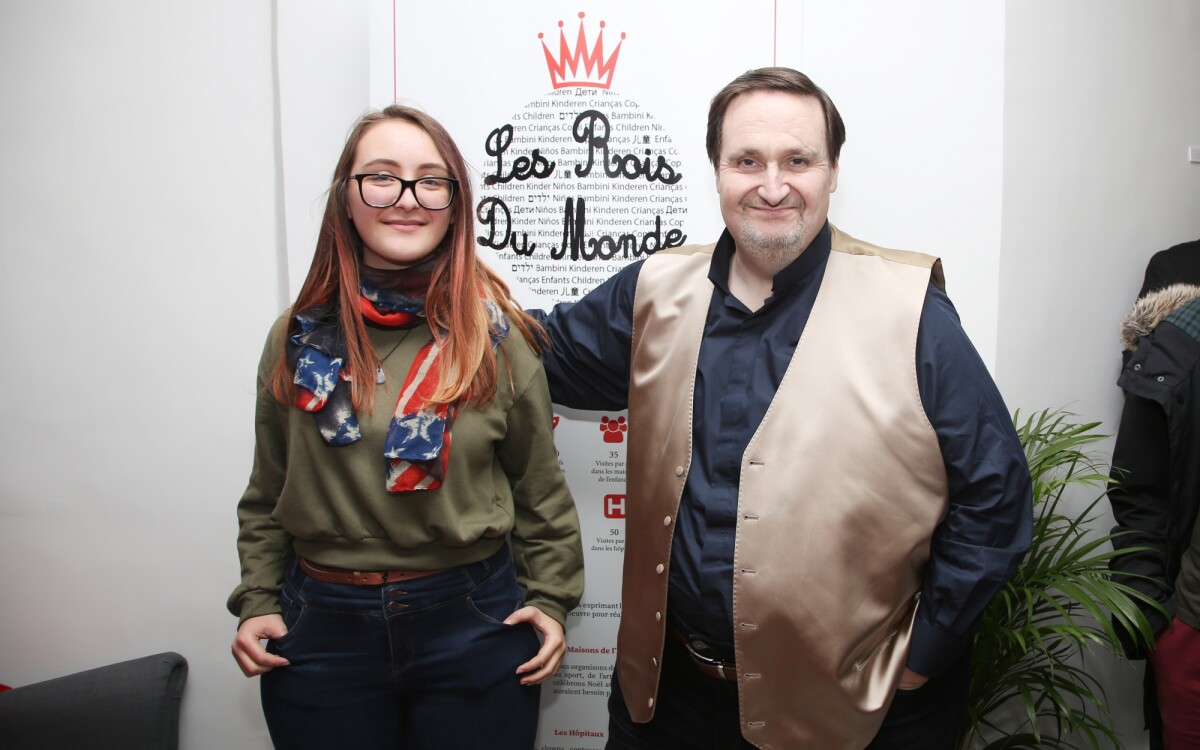 Photo : Exclusif - Chiara Conticini et son père Philippe Conticini lors ...