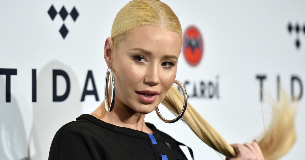 Iggy Azalea au concert TIDALX: Brooklyn au Barclays Center. Brooklyn ...