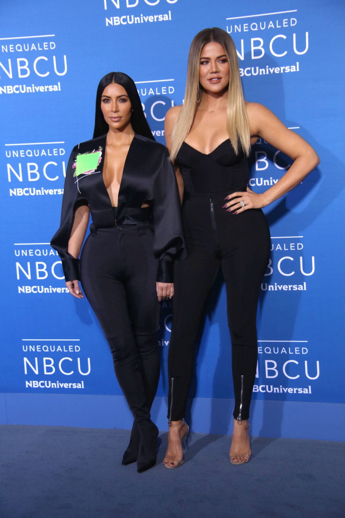 Photo Kim Et Khloé Kardashian à La Soirée Nbc Universal 2017 à New