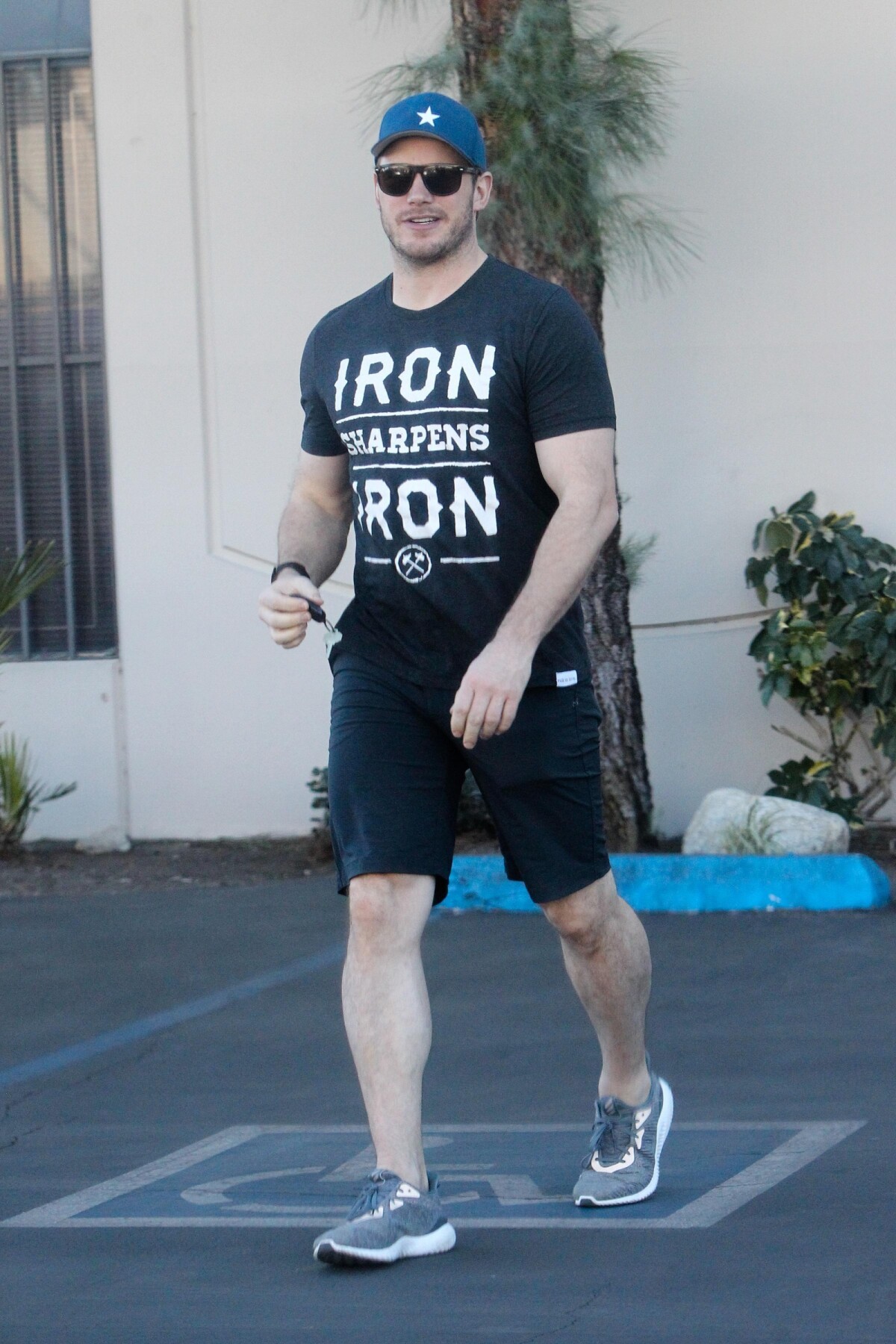 Photo : Exclusif - Chris Pratt se promène à Los Angeles, le 7 décembre ...