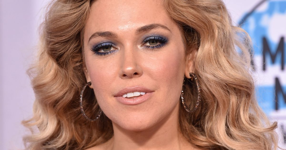 Rachel Platten à la soirée American Music awards 2017 au théâtre ...