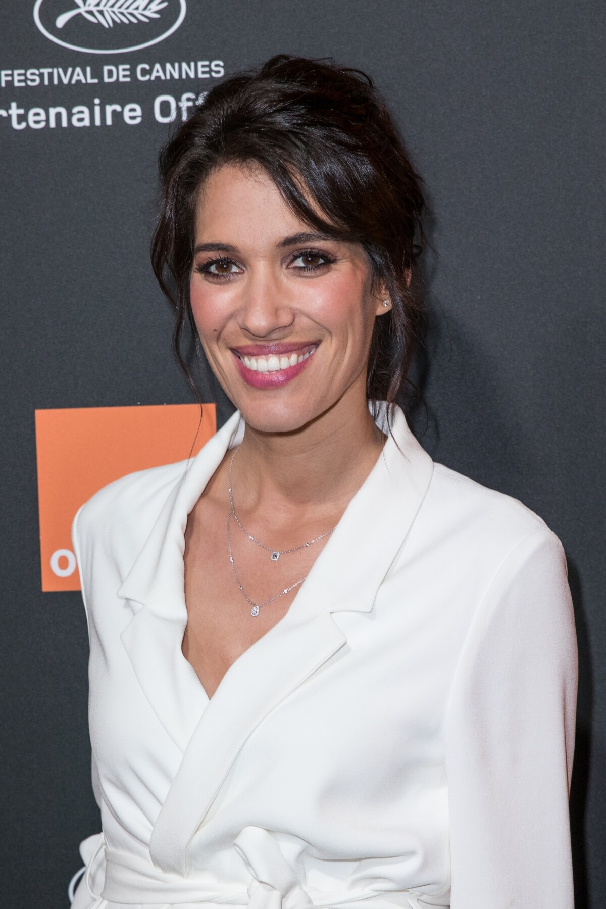 Photo : Laurie Cholewa - Photocall de la soirée Orange sur la plage de ...