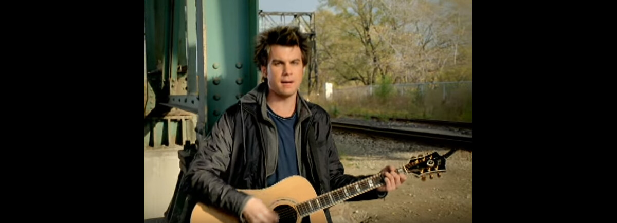 Vidéo : Howie Day, Collide - Purepeople