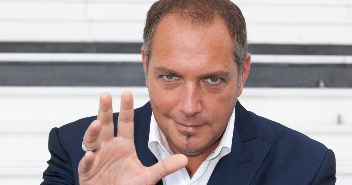 Messmer papa : Son sacrifice pour avoir une "vie familiale" - Purepeople