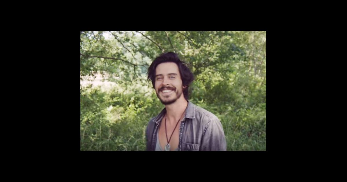 Florian Delavega dans le clip Revoir de Jérémy Frérot dévoilé le 28 ...