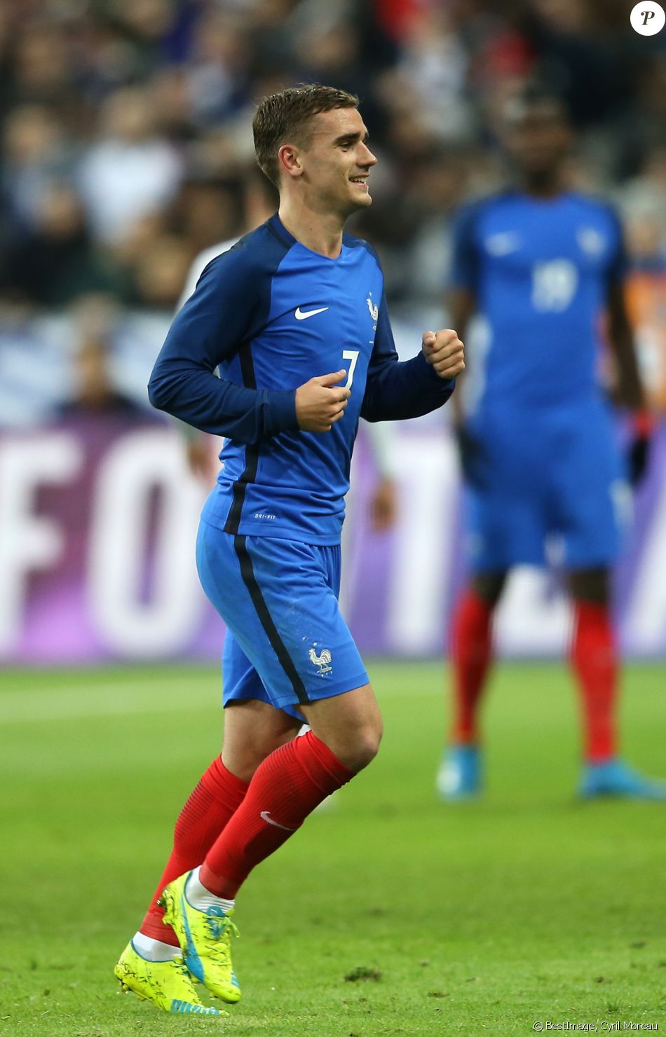 Antoine Griezmann - Match de football France - Russie au Stade de ...