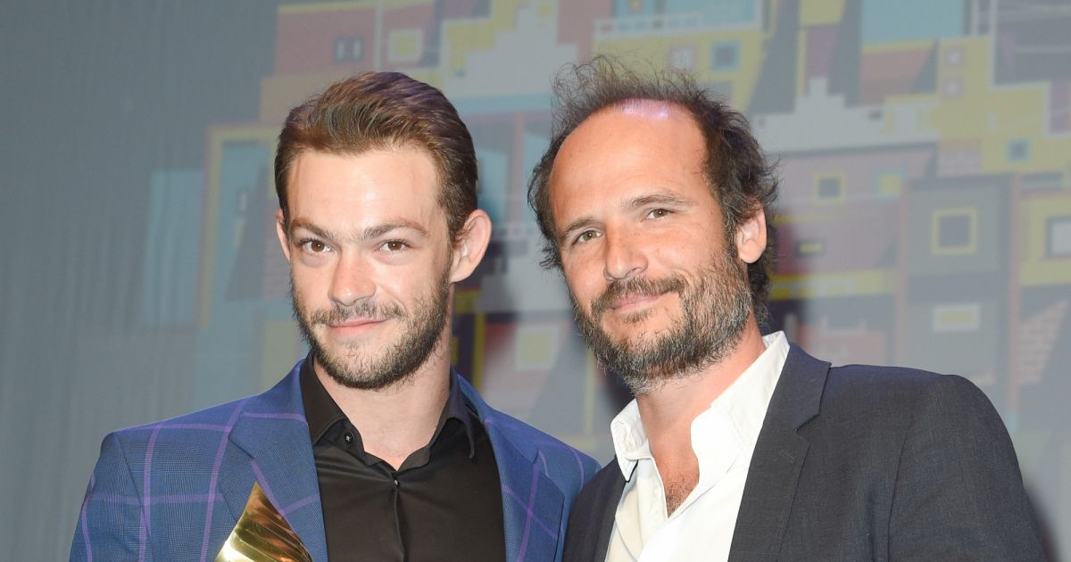 Félix Maritaud avec le Valois Adami de l'acteur pour le film 'Sauvage ...