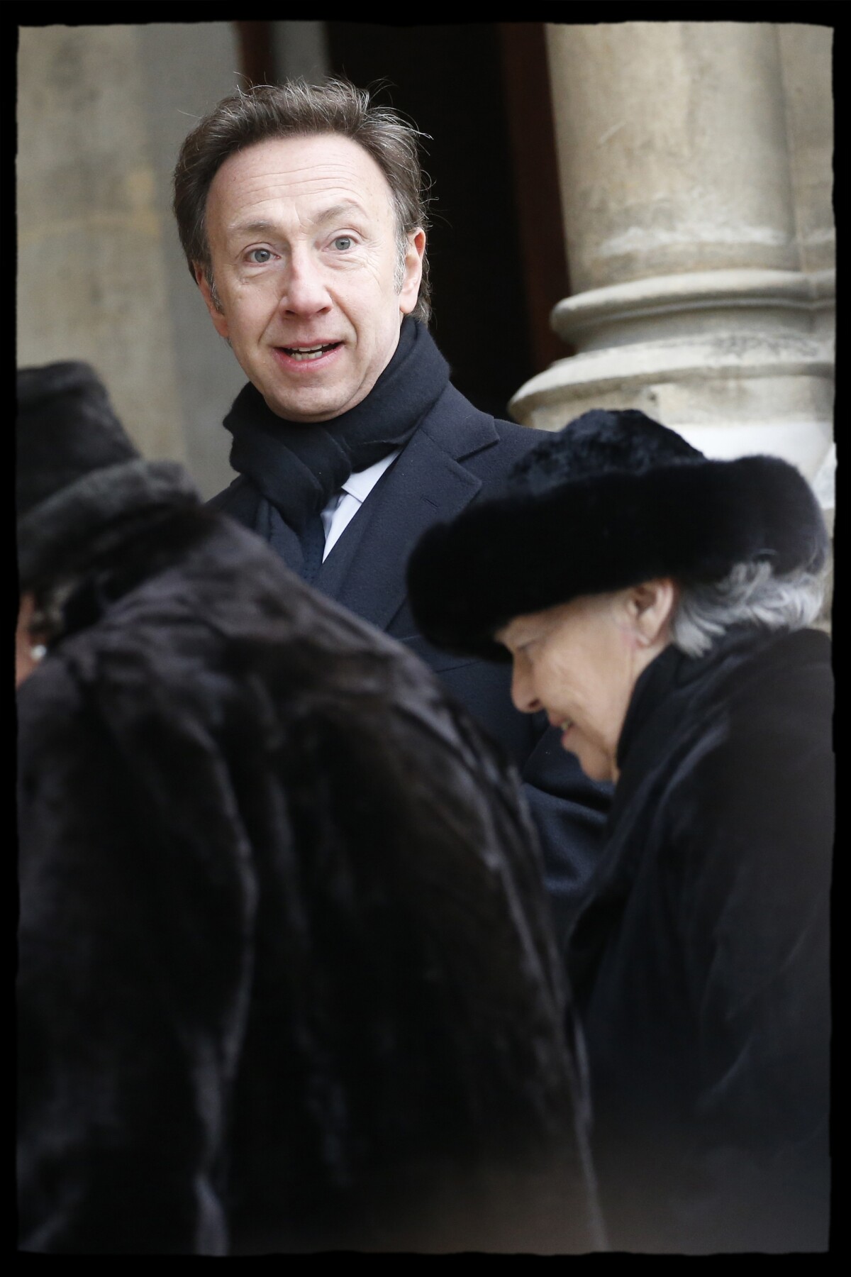 Photo : Stéphane Bern - Obsèques du comte de Paris en la chapelle ...