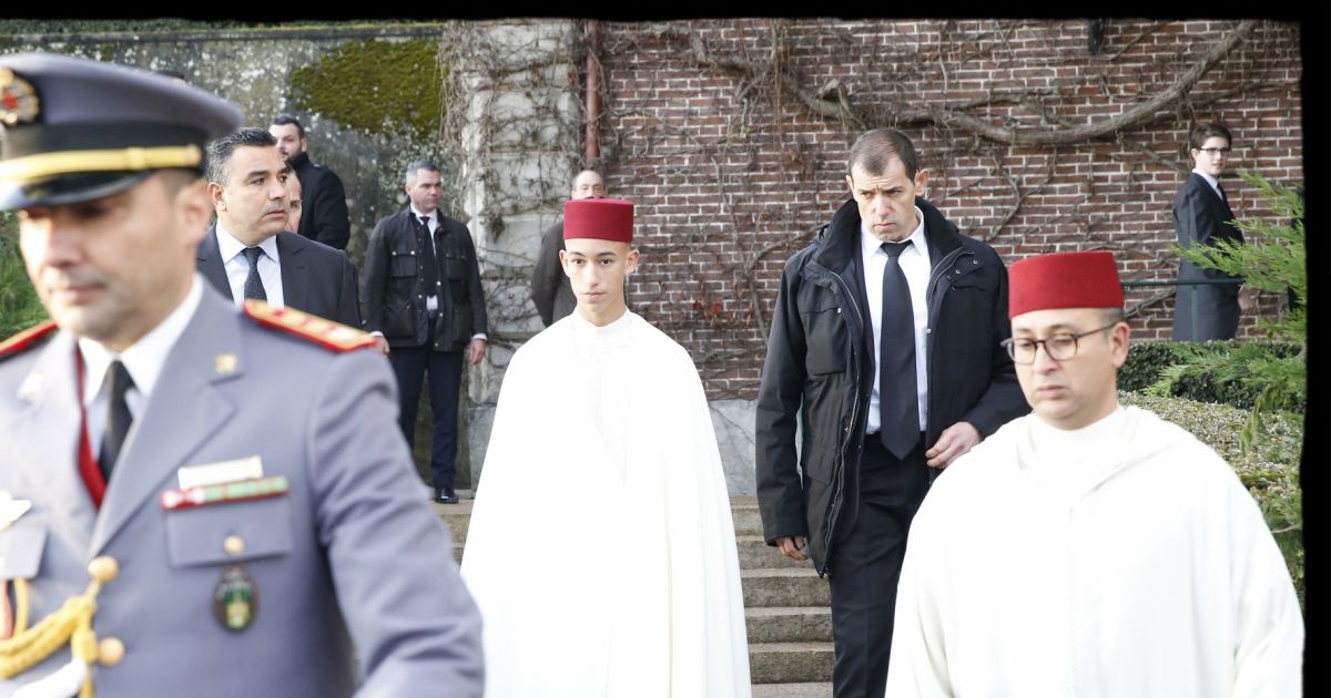 Le prince Moulay El Hassan du Maroc - Obsèques du comte de Paris en la ...