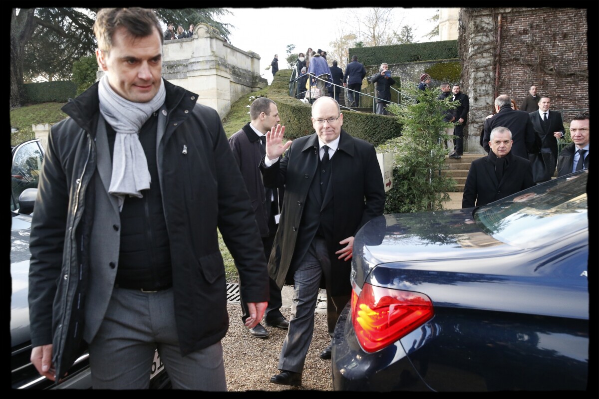 Photo : Le Prince Albert de Monaco - Obsèques du comte de Paris en la ...