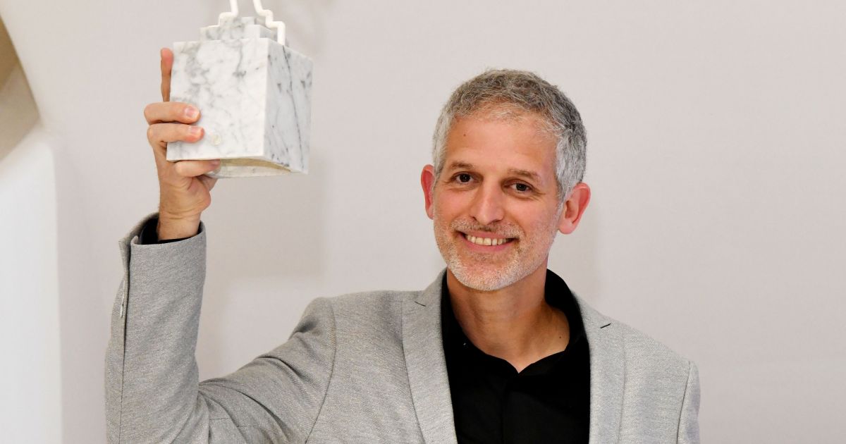 Reshef Levi, qui a remporté le Prix d'interprétation pour la série ...