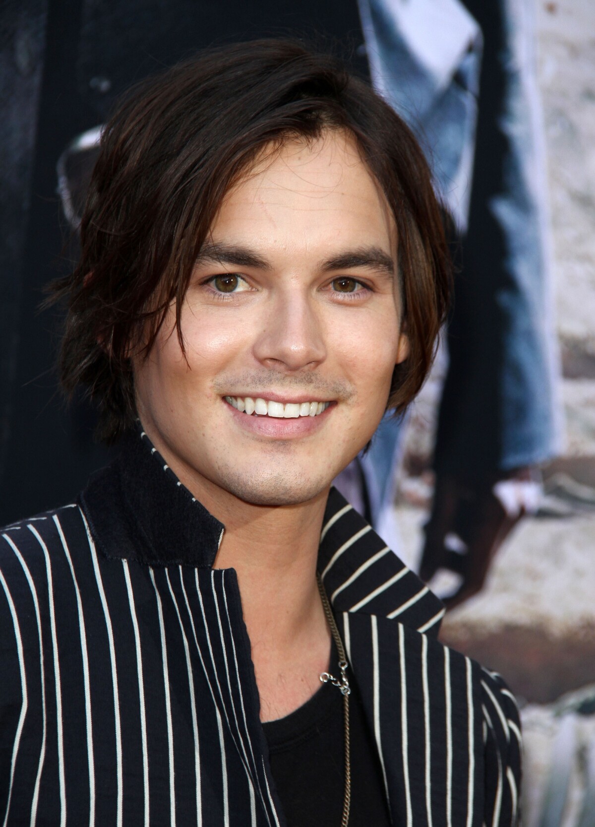 Photo : Tyler Blackburn - People a la premiere de 'The Lone Ranger" a ...