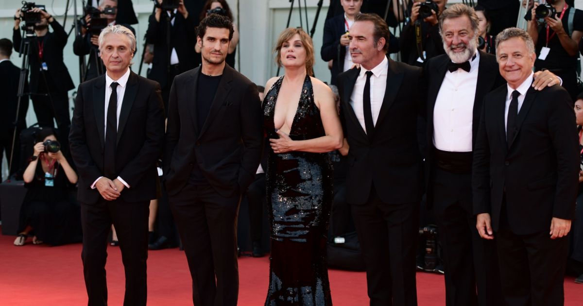 Alain Goldman, Louis Garrel, Emmanuelle Seigner, Jean Dujardin, Luca ...