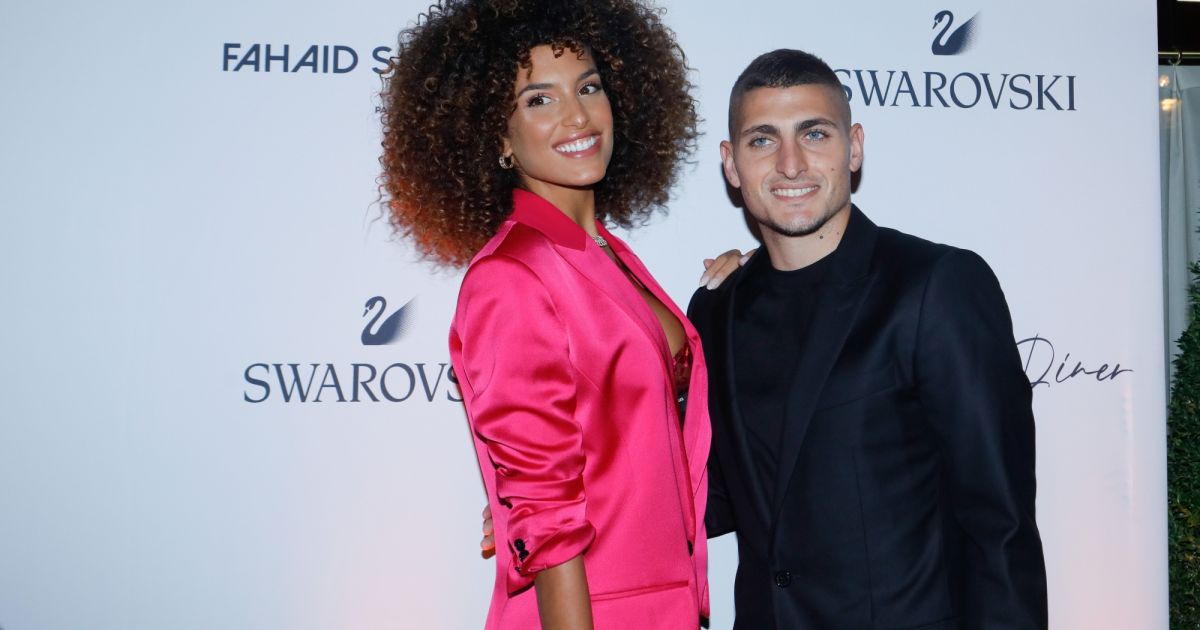 Marco Verratti et sa compagne Jessica Aidi au photocall de la soirée le ...